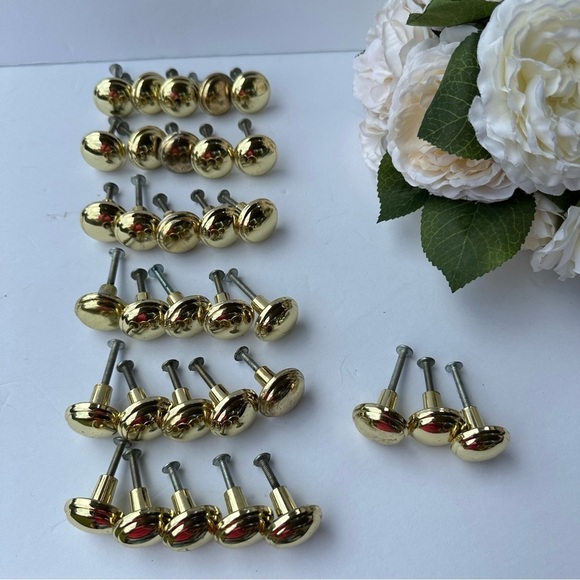 no brand | Other | Vintage Gold Knobs Pulls For Dressers Cabinets Qty Of 33 | Poshmark